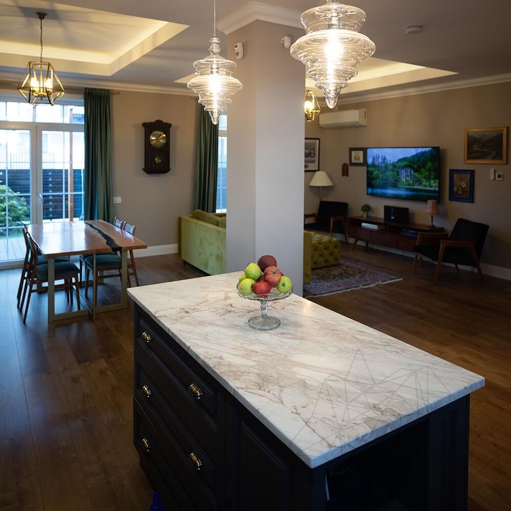 Volakas Marble Polished Countertop 250 x 65 x 3cm - Piatraonline UK